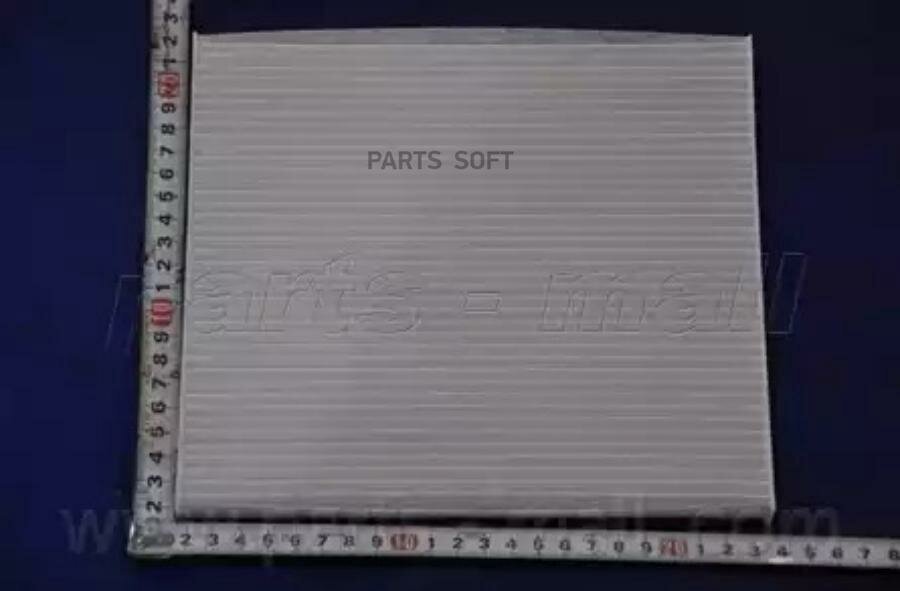 PMF018 PARTS-MALL Фильтр салона TOYOTA AVENSIS/COROLLA 02-