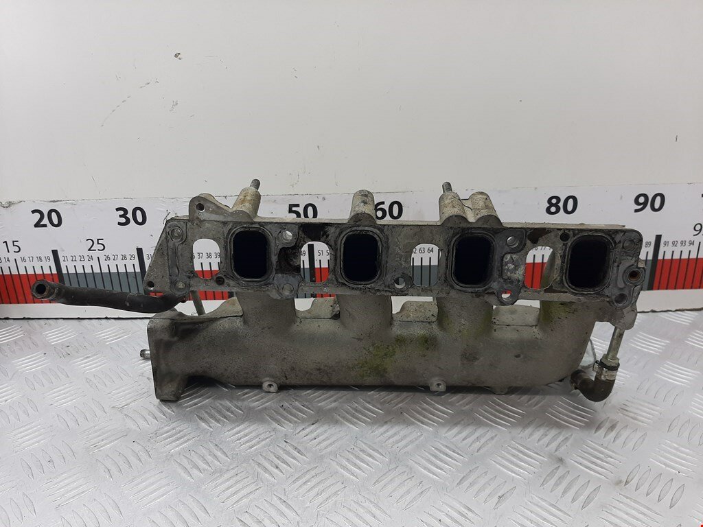 Коллектор впускной Opel Zafira B 93189403 арт. 2038258