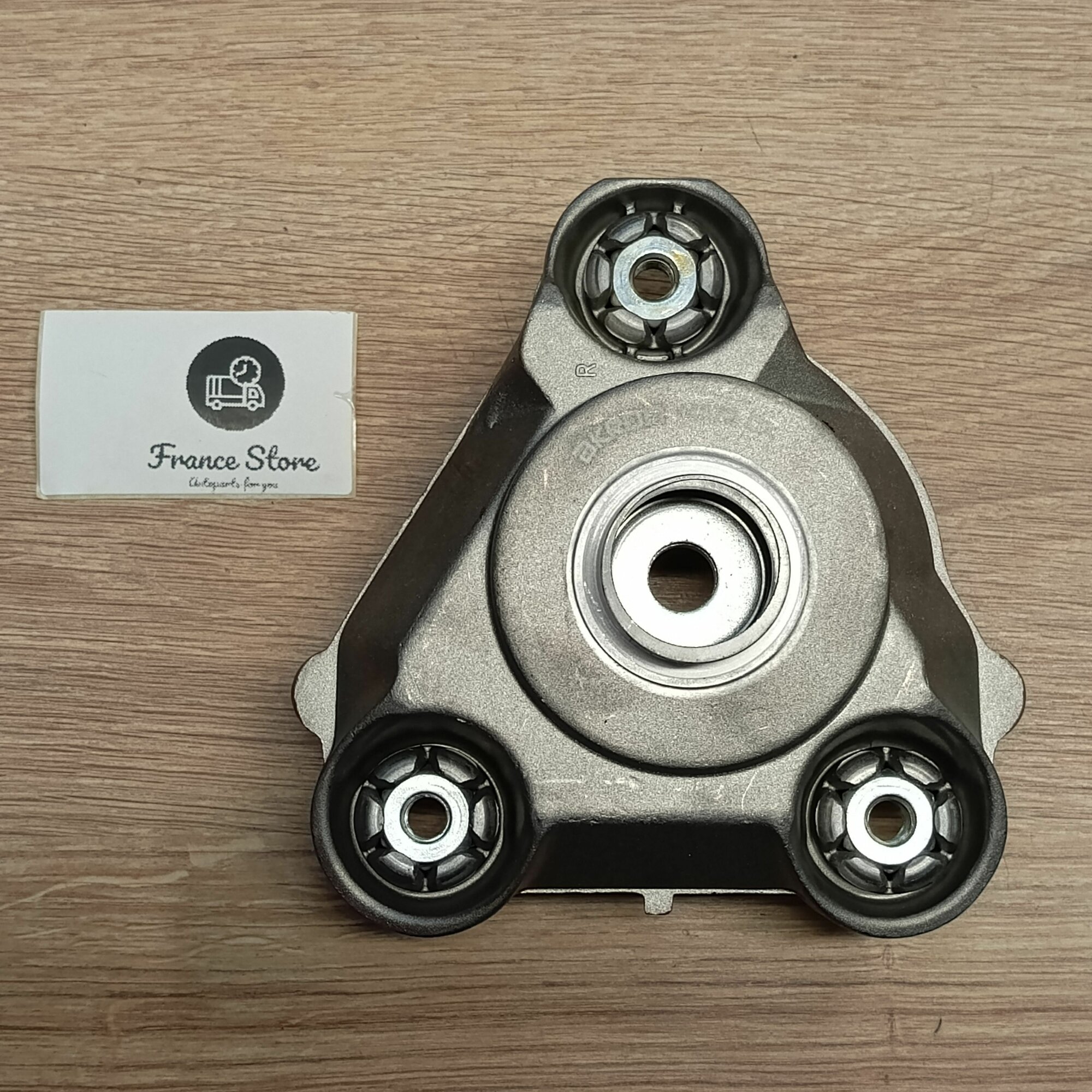 Опора амортизатора правая CITROEN Jumper, FIAT Ducato , PEUGEOT Boxer II 02-06 арт. 3126101