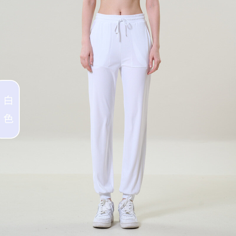 Брюки спортивные