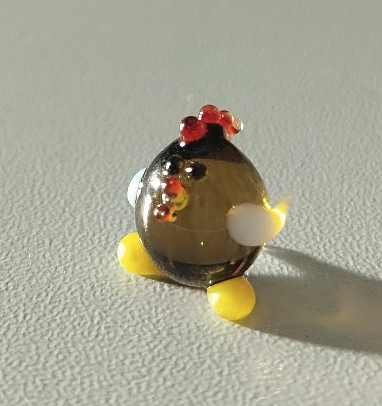 Стеклянная фигурка микро цыплёнок петух