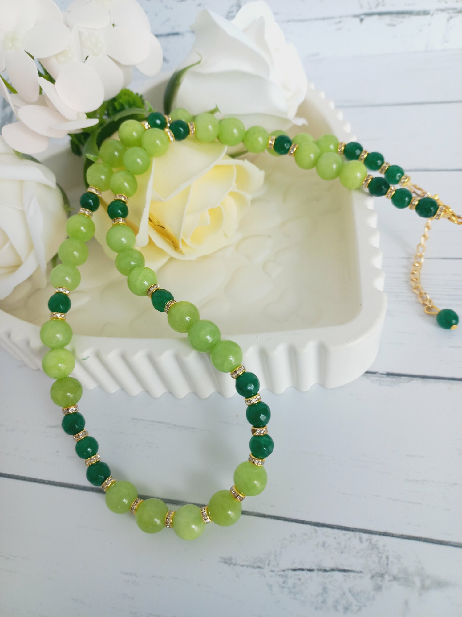 Бусы, нефрит, оникс