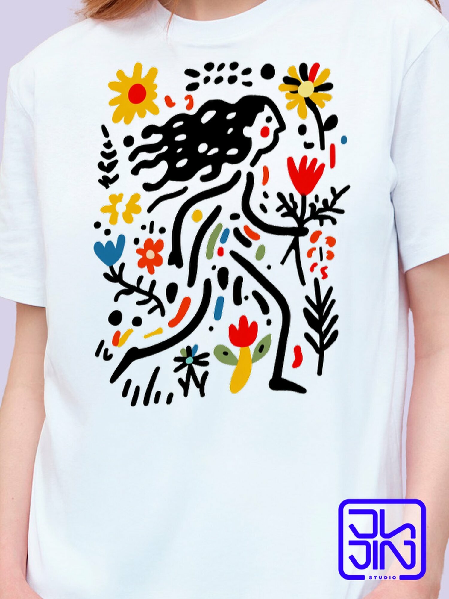 Футболка классическая женская с авторским принтом Девушка абстрактная черно-белая с цветочными узорами и ярким подсолнухом, белый хлопковый трикотаж с прикольным рисунком на груди