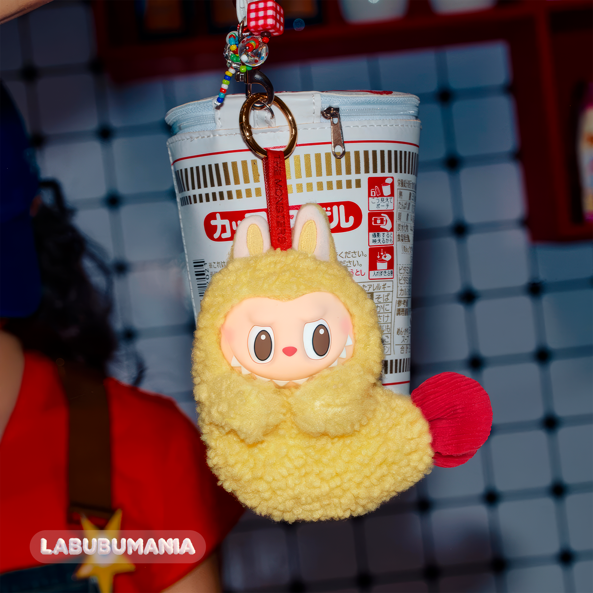 Брелок-игрушка LABUBU "SHRIMP" (креветка), оригинал, коллекция «Wacky Mart»