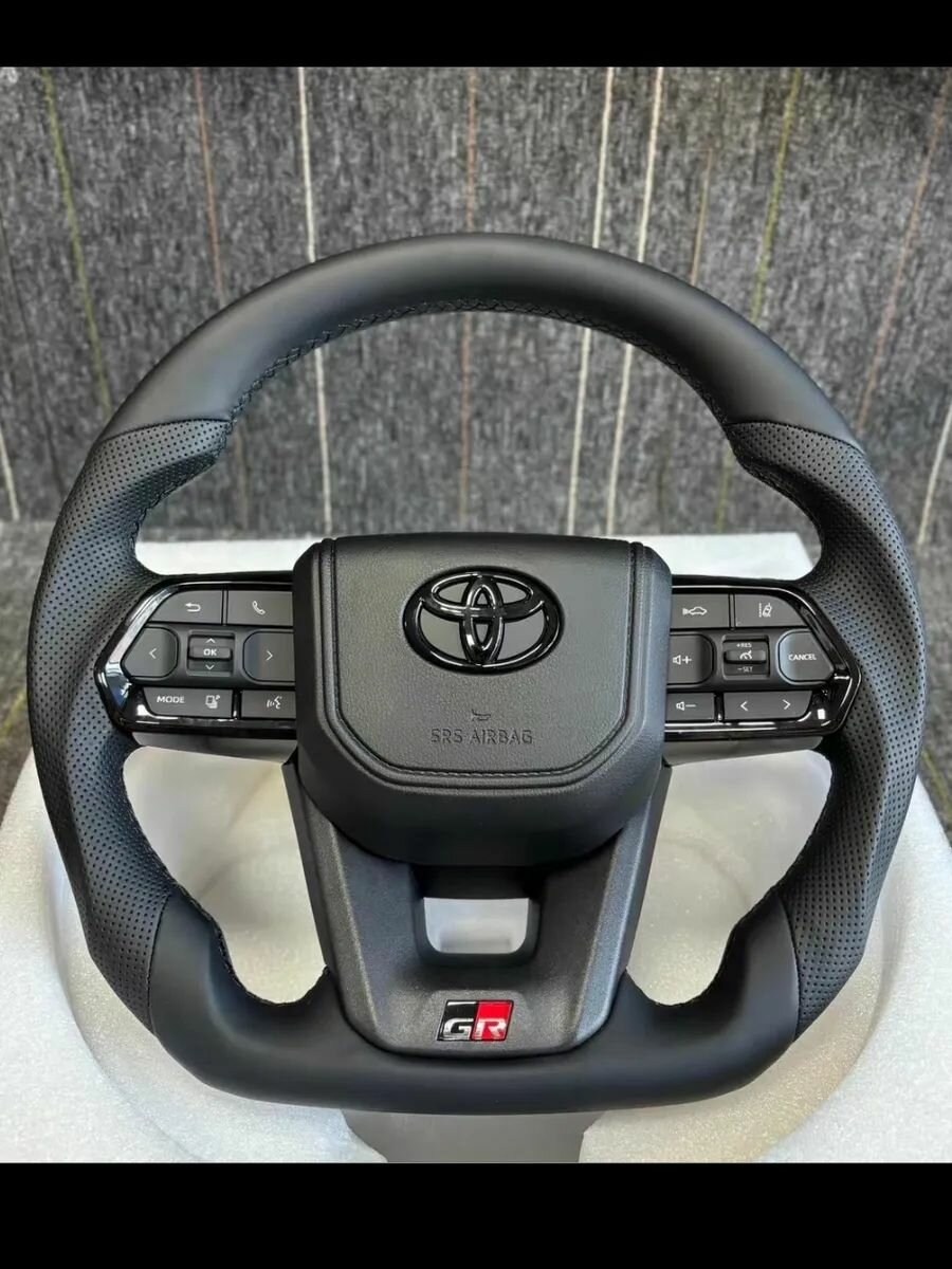 Чехол на руль Toyota Land Cruiser Prado/Highlander/Camry/Corolla — для руля, обтянутого кожей, укажите модель и год