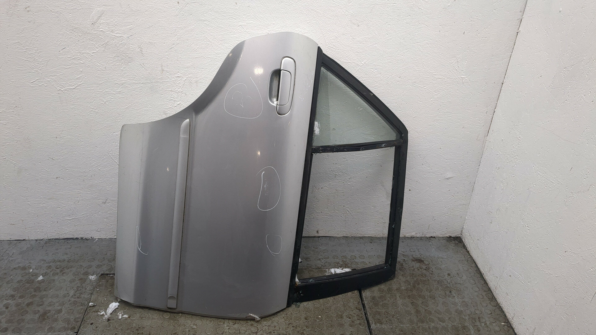 Дверь боковая (легковая) правая задняя Mazda 323 (BJ) Б/У