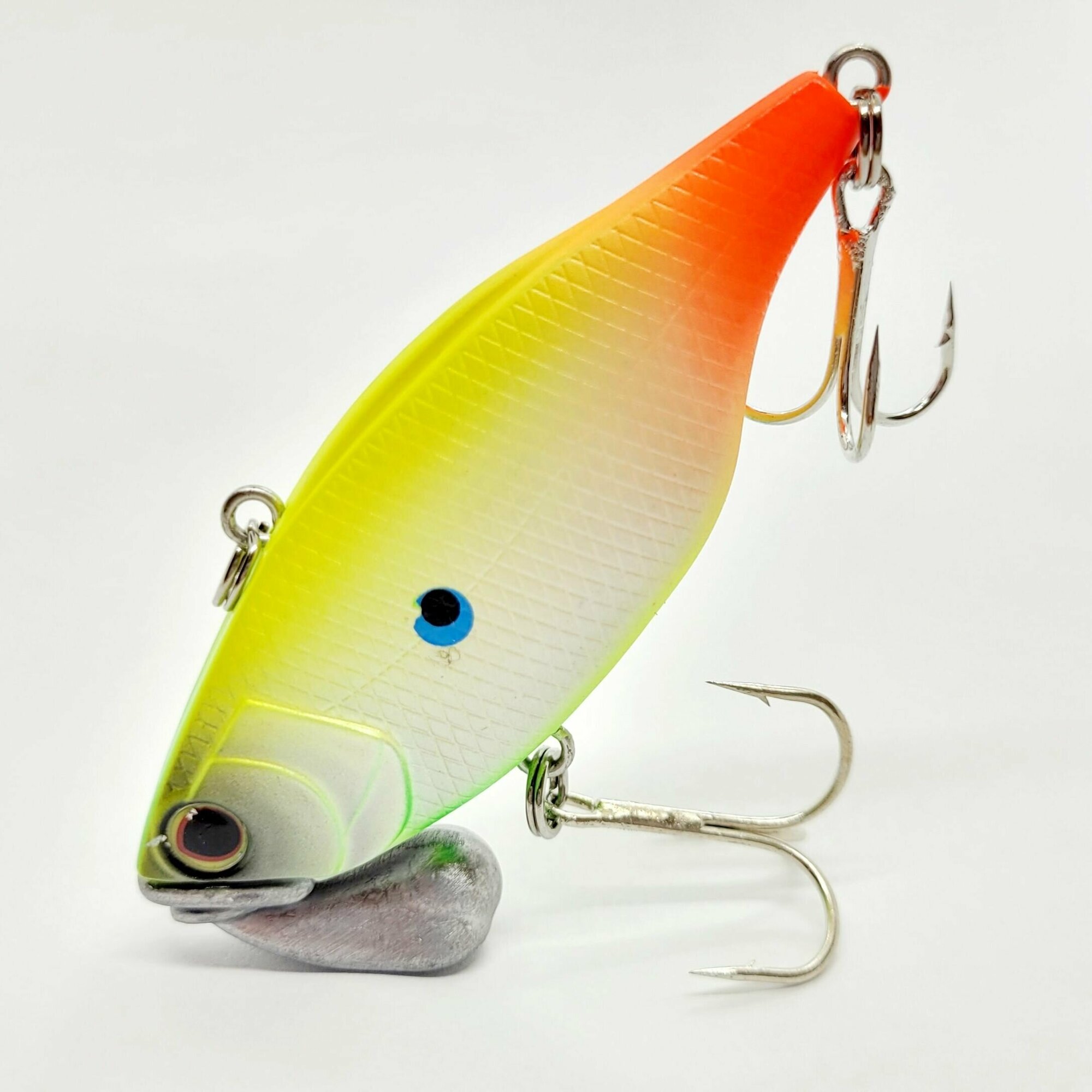 Воблер для ловли в придонном слое Trigon 70 Grows Culture, длина 7 см вес 31 гр цвет 08