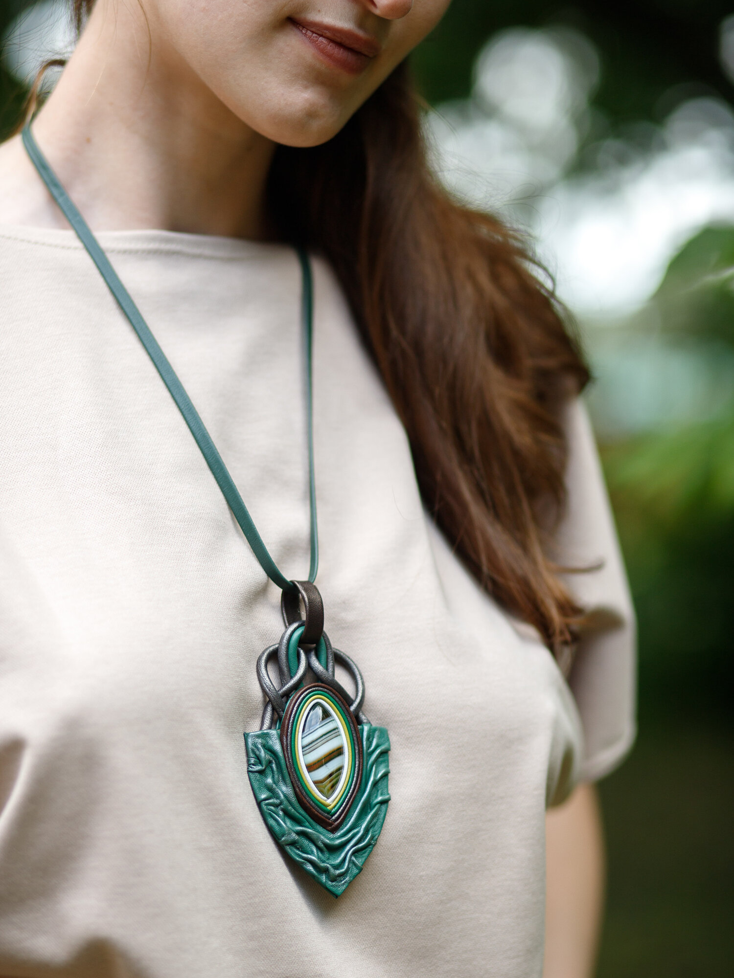 Колье, агат