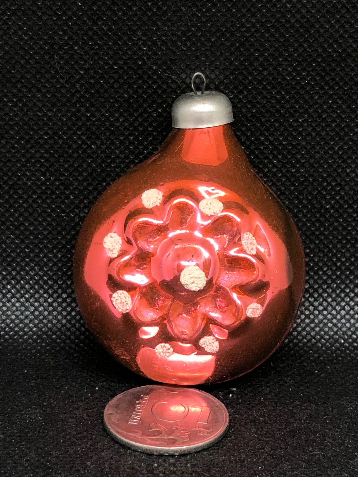 Елочная игрушка СССР медальон цветок стекло # 60