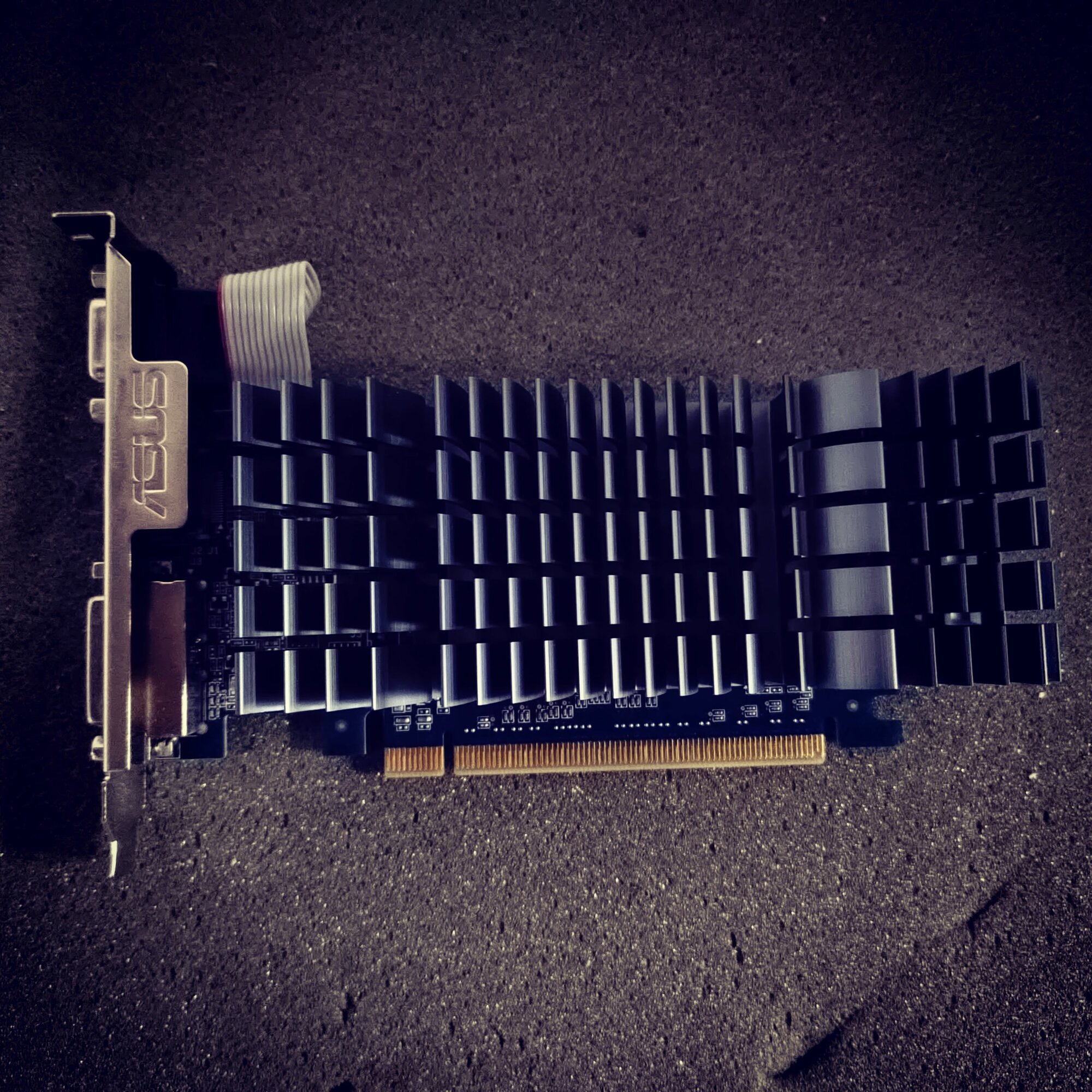 Видеокарта ASUS GT610-SL/2Gb/VGA/DVI/HDMI(арт.19439-OZ)