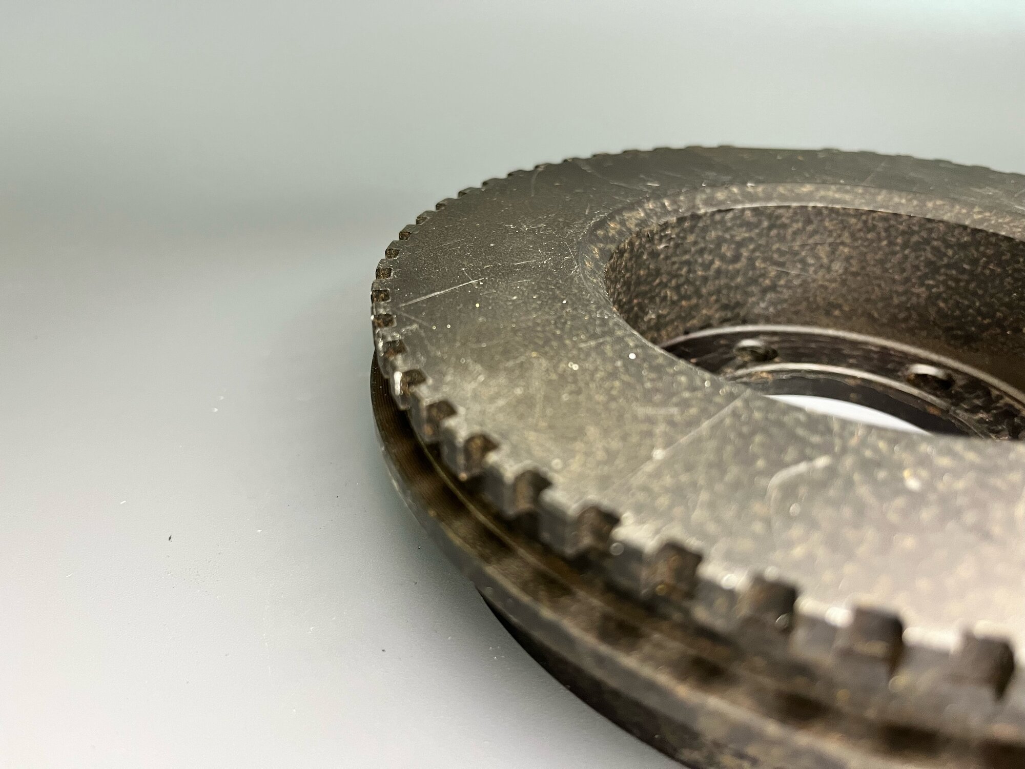 Демпфер коленвала