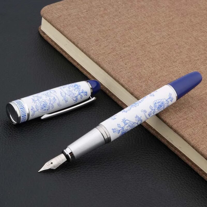 Перьевая ручка Jinhao белая и черная blue top
