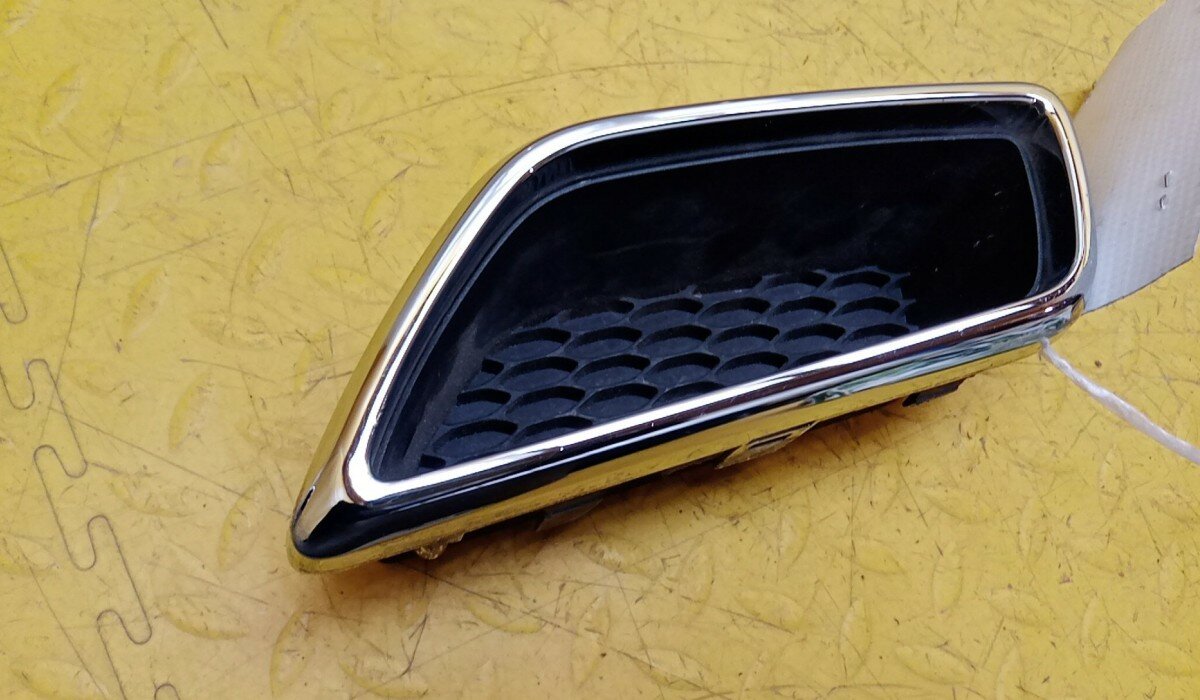 Накладка заднего бампера Ceed III KIA 86680J7CA0