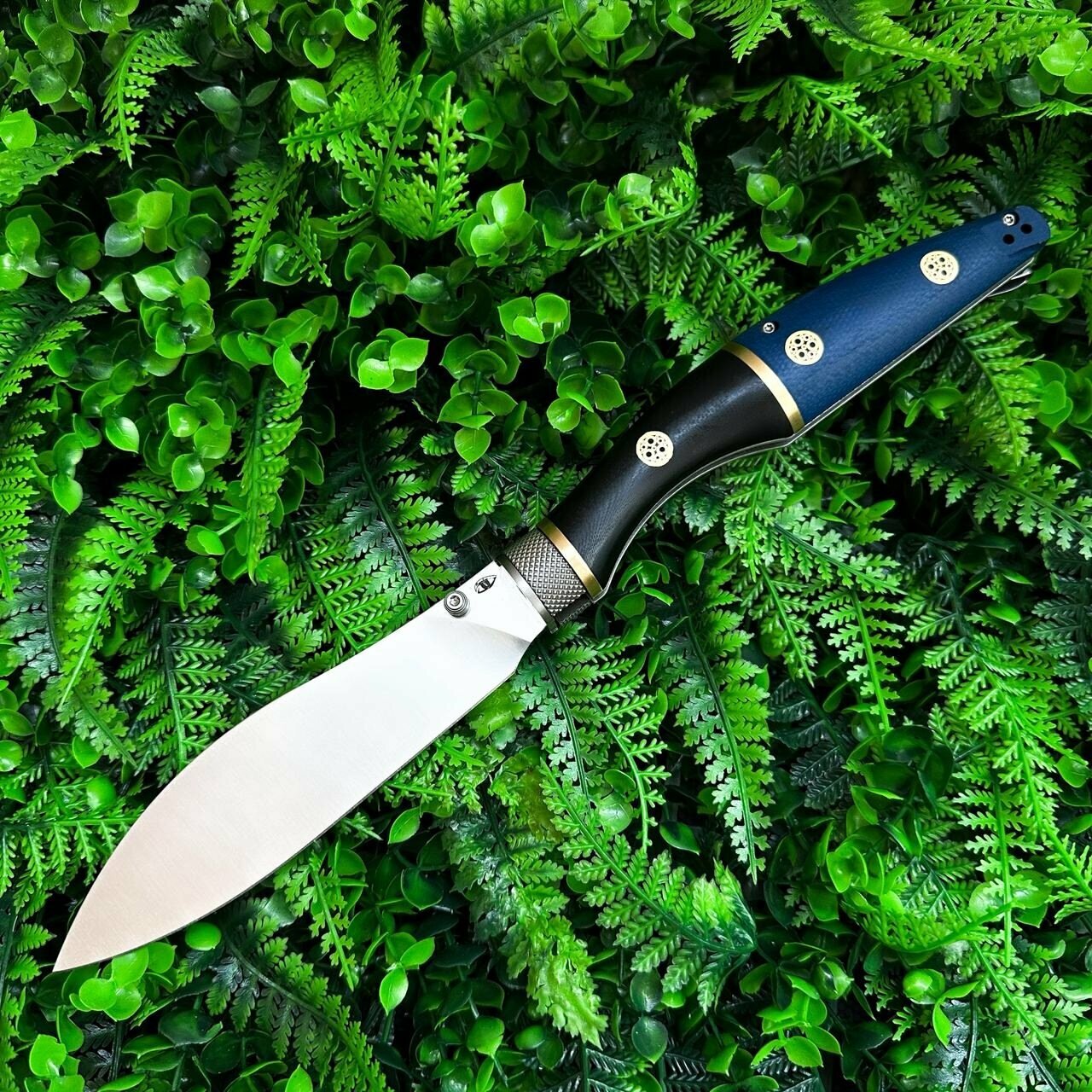 Складной нож "Reptilian" Трапёр-02, сталь D2, синяя микарта, вес 215 г