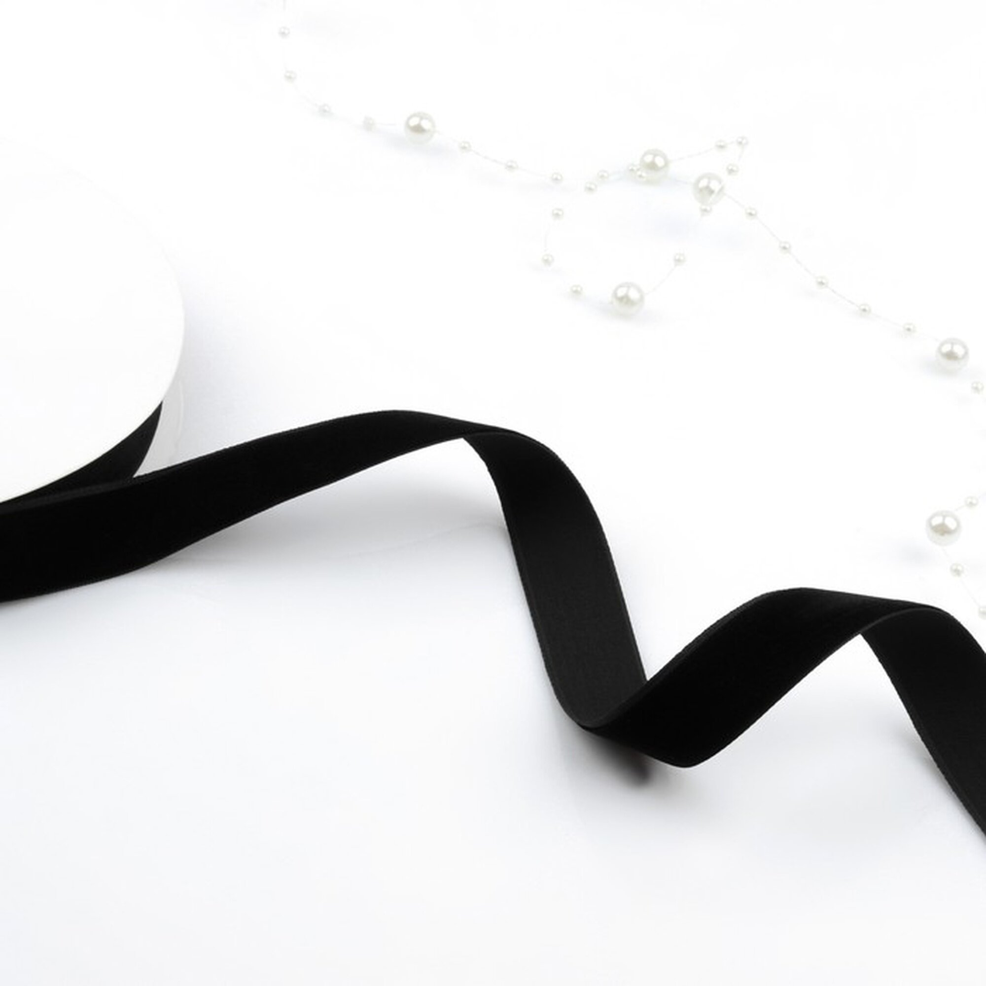 Лента бархатная, 20 мм, 18±1 м, чёрная №03