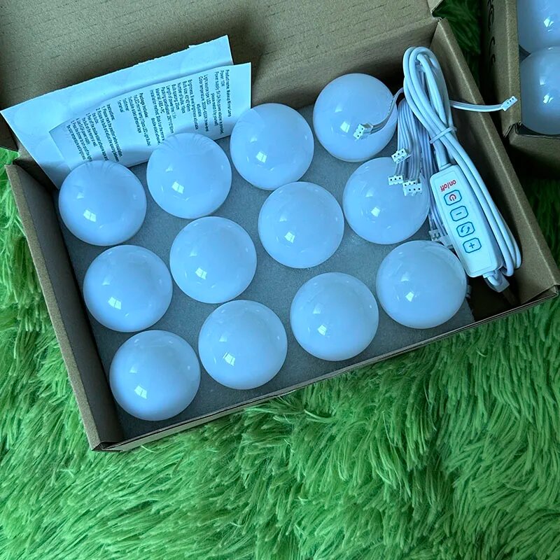 Современное Настенное Зеркало С USB-подсветкой Для Макияжа, Трехцветная LED-лампа С Сенсорным Диммером