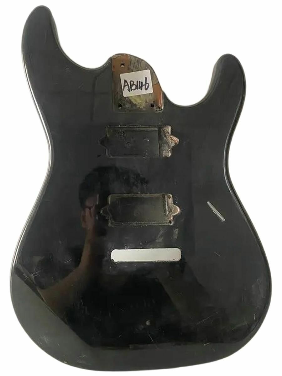 АB146 Необработанный корпус для электрогитары ST, 6 струн, черный, массив липы, повреждения и загрязнения поверхности, для DIY-сборки.
