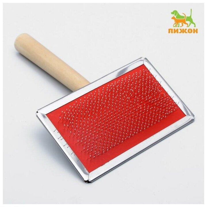 Пуходёрка большая Wood, 12×19 см, широкая, с каплями, длинная деревянная ручка