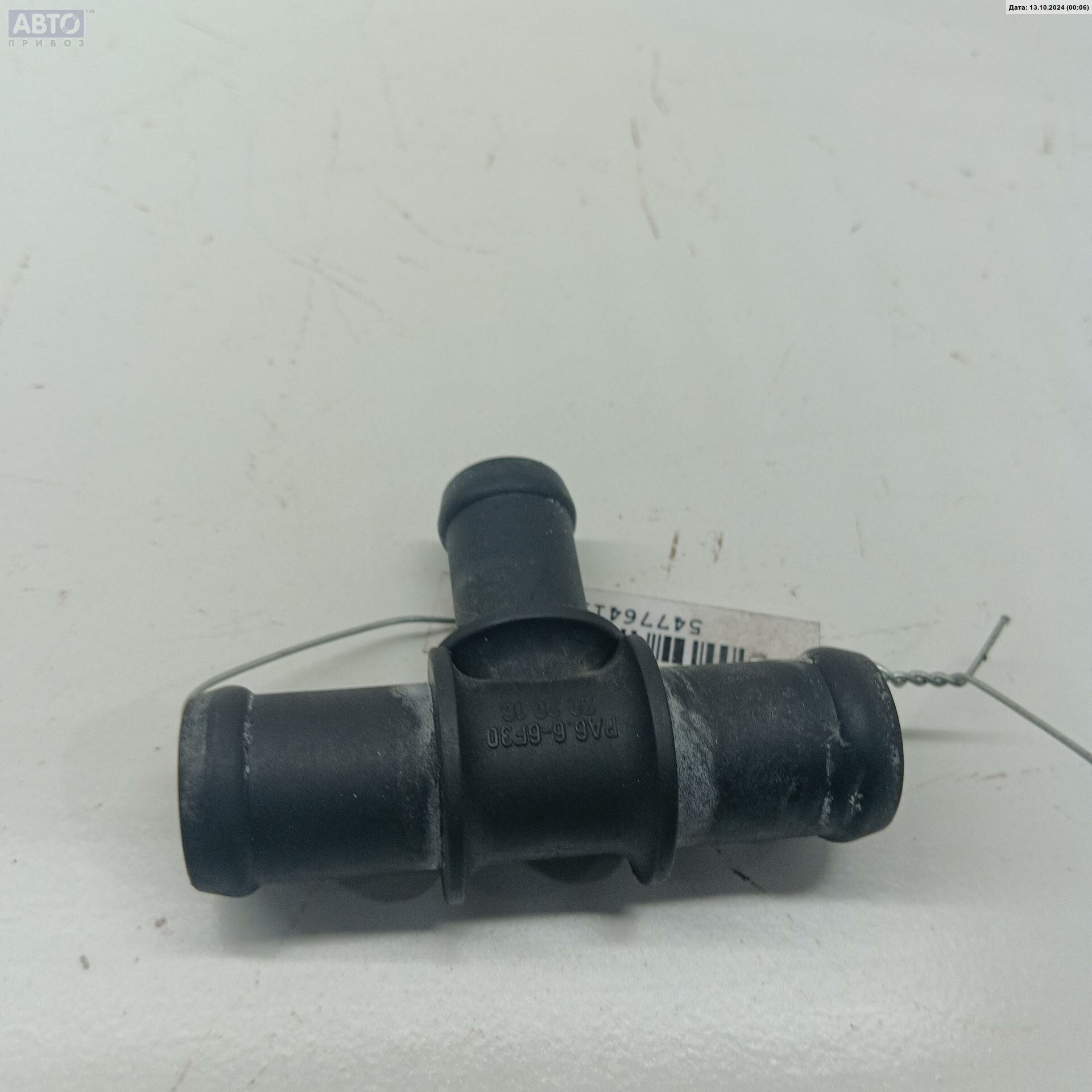 Фланец (тройник) системы охлаждения Ford Galaxy (2000-2006)