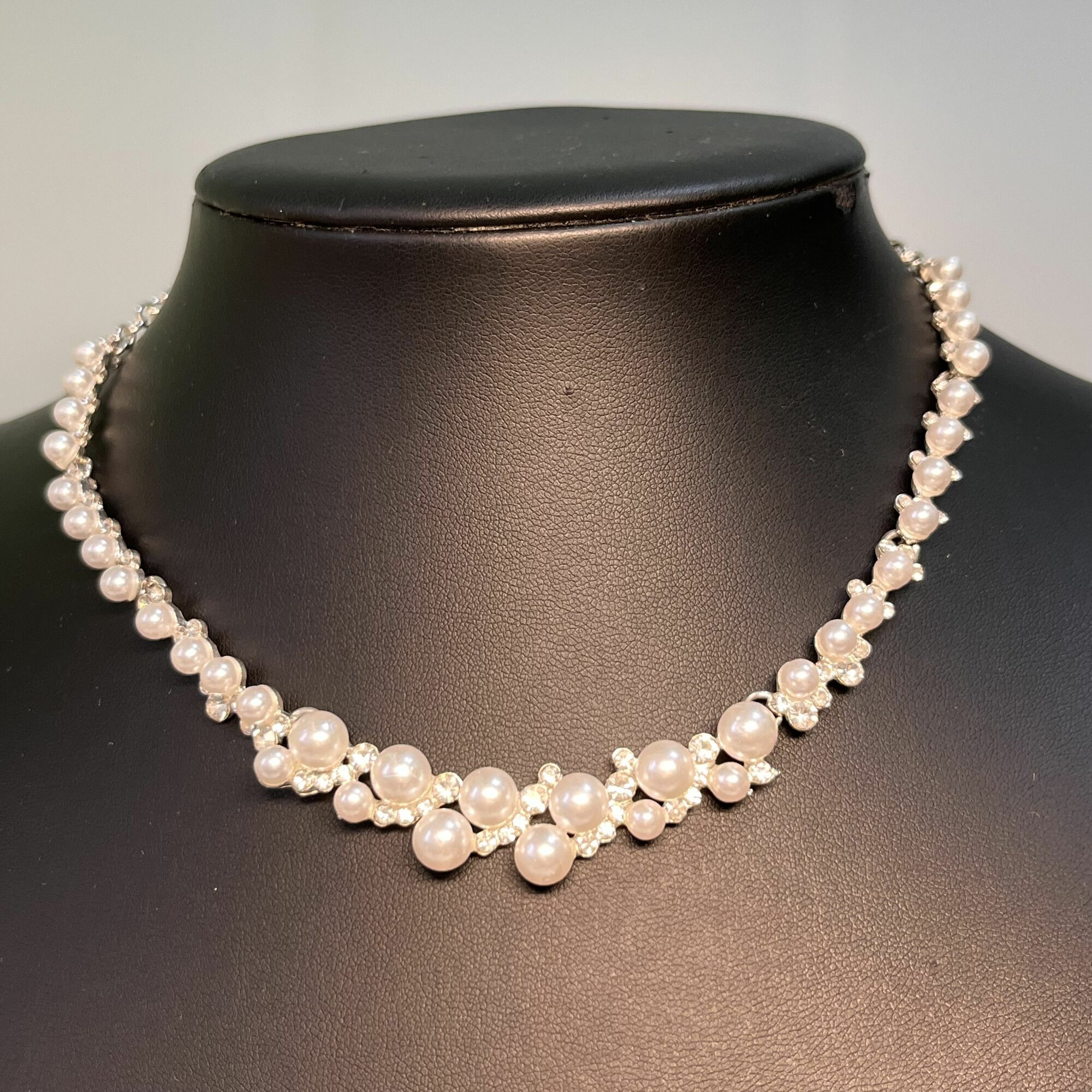 Винтажное ожерелье колье имитация жемчуга