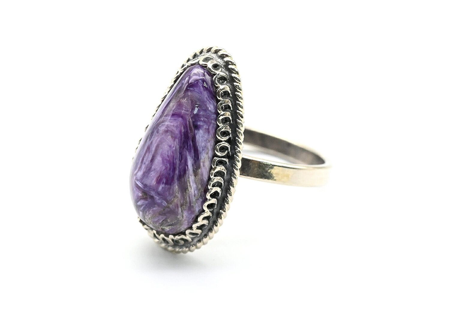 Кольцо, чароит