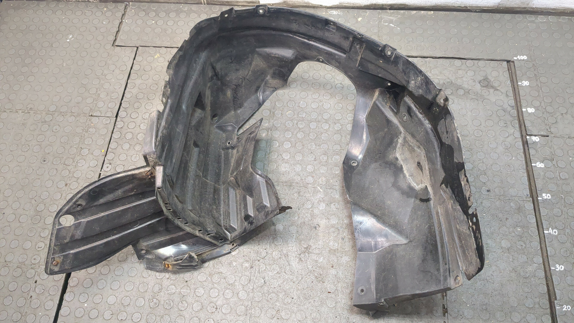 Защита арок (подкрылок) правая передняя Suzuki Vitara Б/У