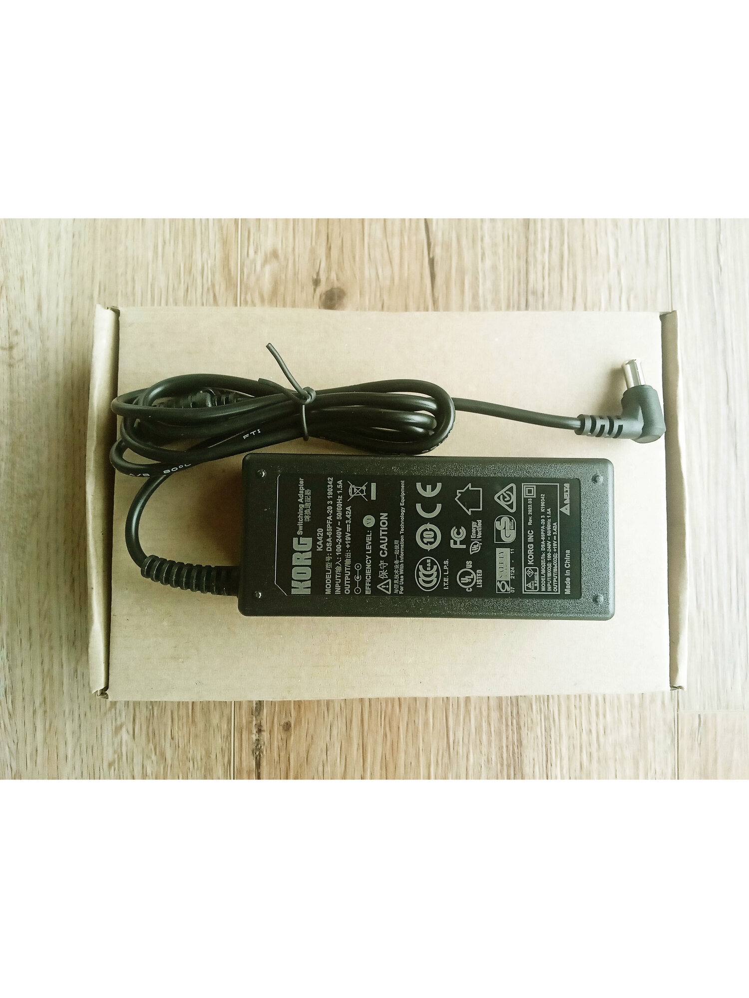 Блок питания для комбоусилителя VOX Cambridge50, SuperBeetle