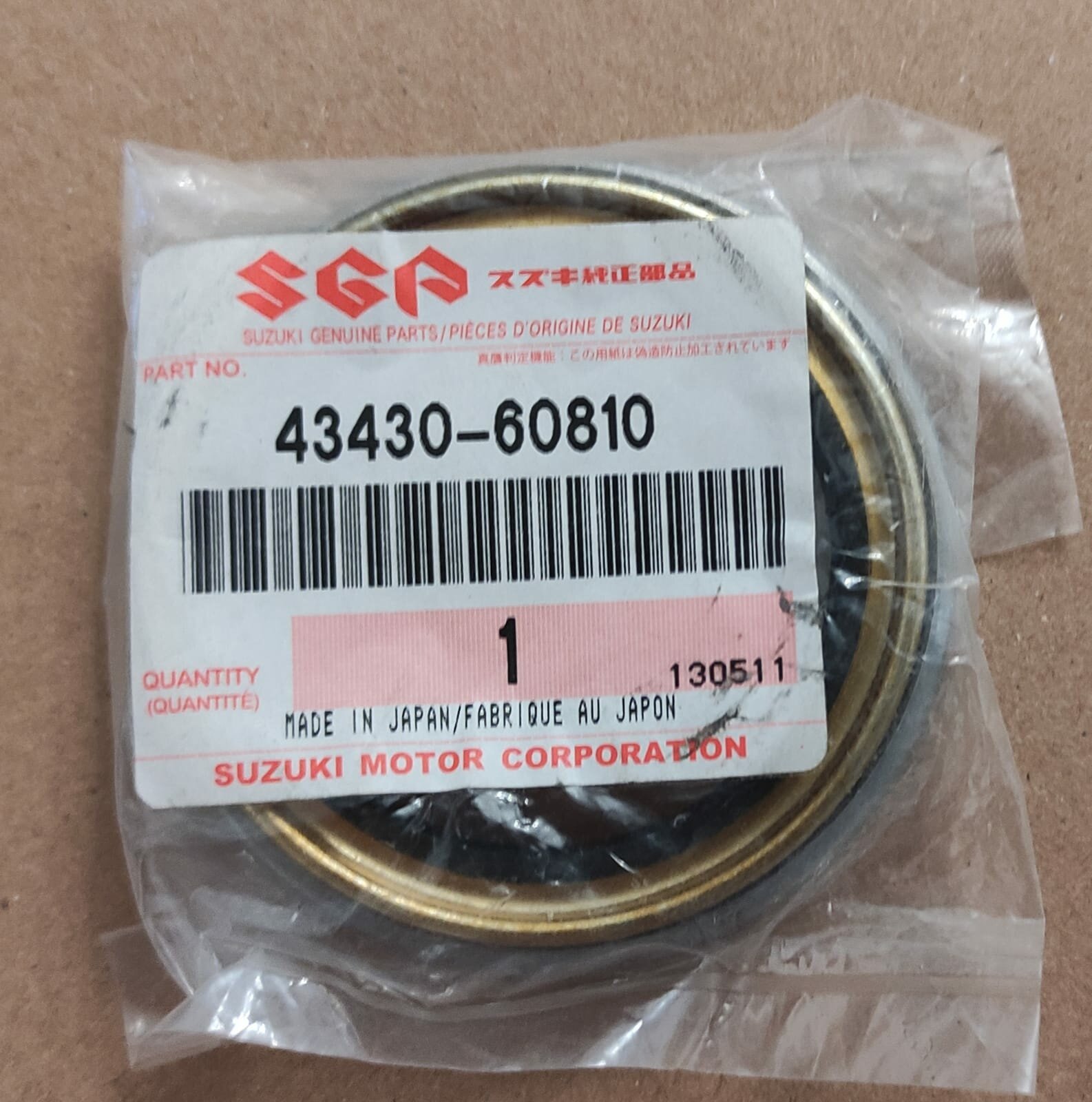 SUZUKI 4343060810 Сальник передней ступицы SUZUKI SWIFT SF413 SF416 (93-03) 47.3X62.1X