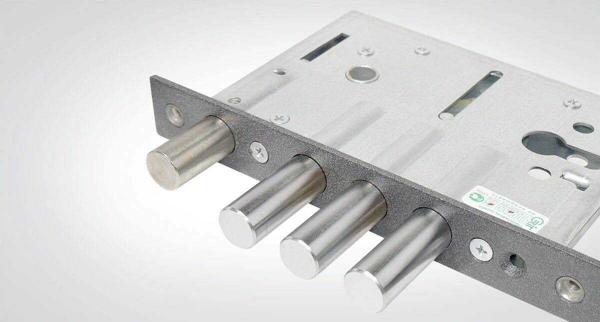 Замок врезной CRIT (Крит) ЗВ 7 РМТ - 004 ХП 3-х ригельный с задвижкой под цилиндр