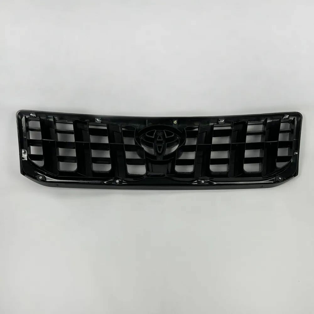 RE: Style Решетка радиатора Toyota Land Cruiser Prado 120 Черная CZHK арт. РВ-00002114