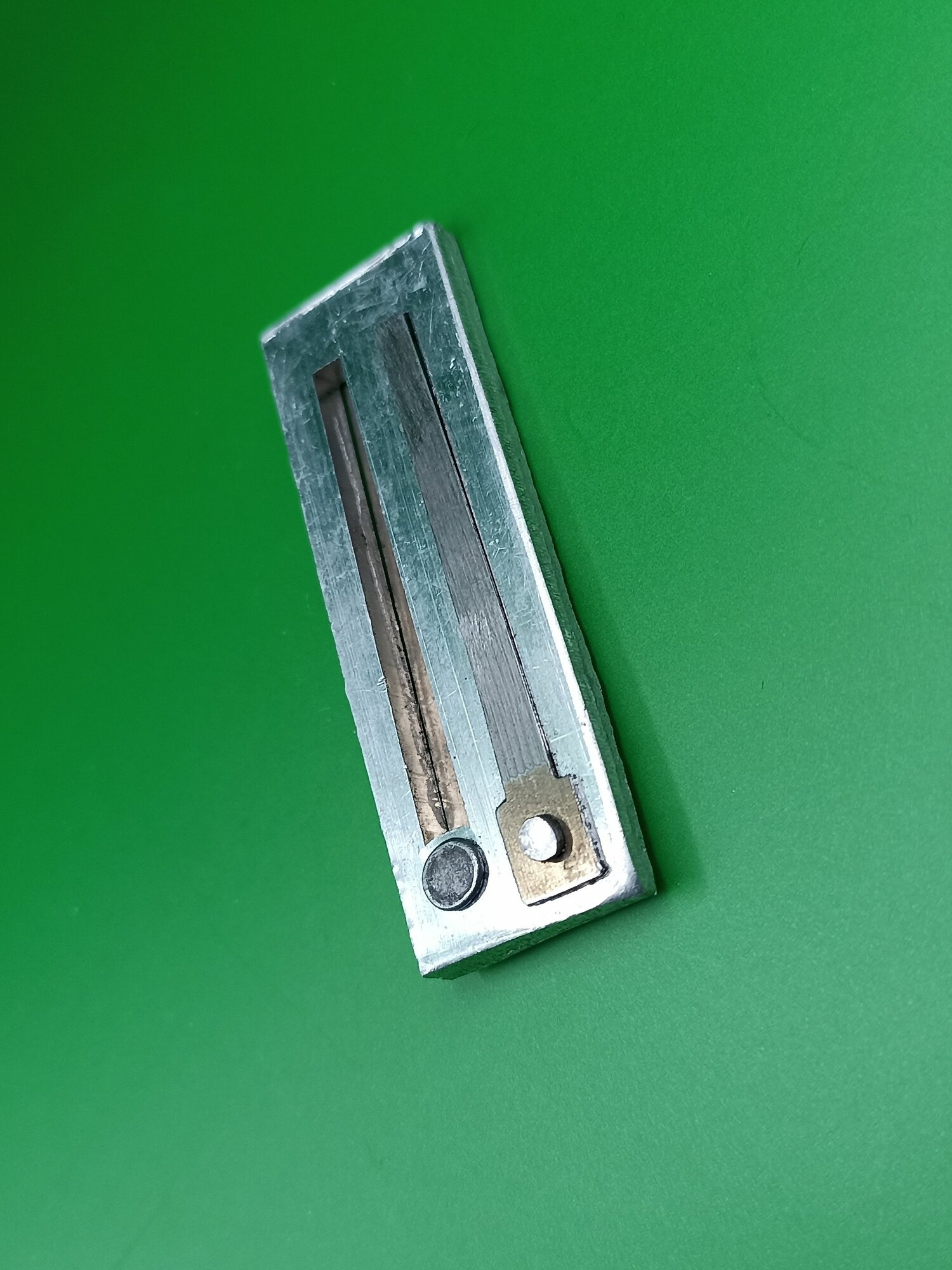 Голосовая планка ми первой октавы