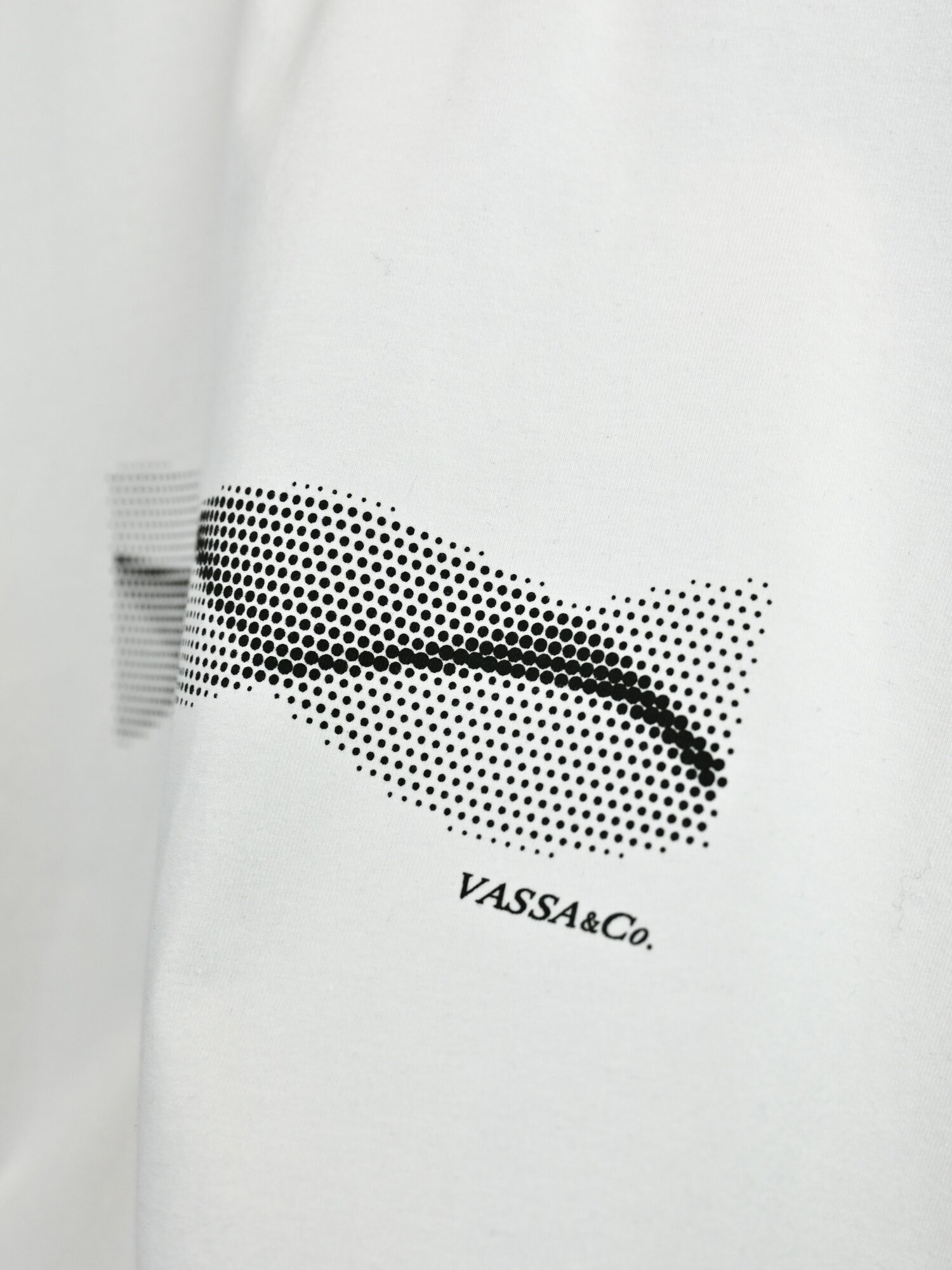 Футболка спортивная Vassa & Co, размер L, молочный — фото 1