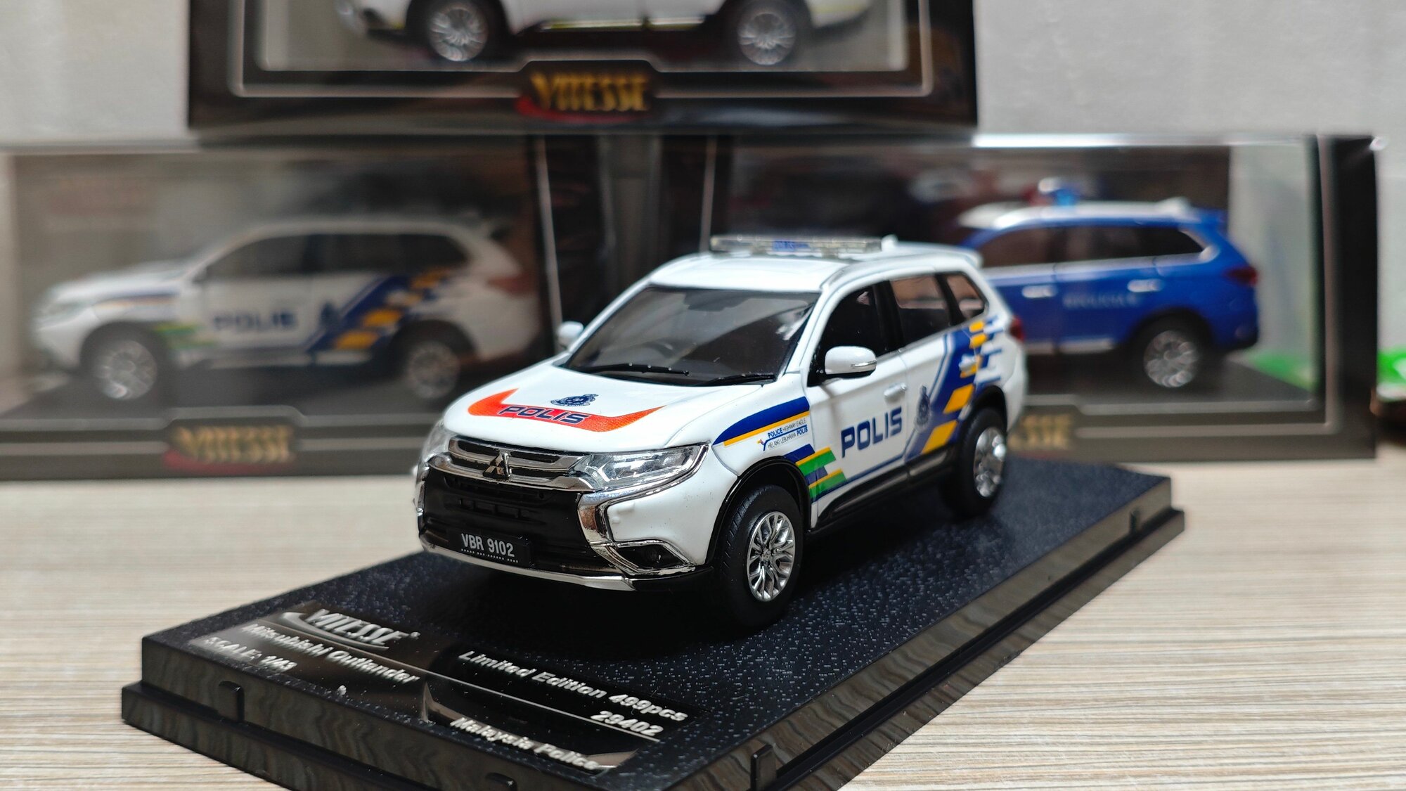 Vitesse Mitsubishi Outlander Малайзийский полицейский автомобиль Масштаб 1:43