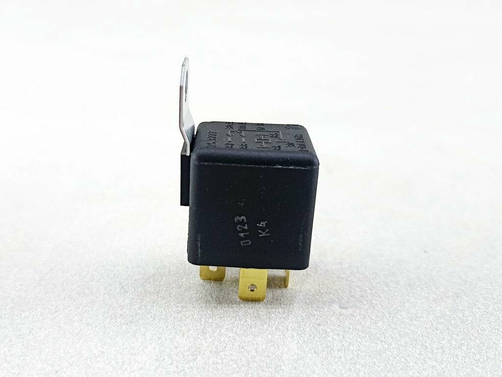 Реле стартера 5-контактное нового образца а/м УАЗ, ГАЗ (75.3777)