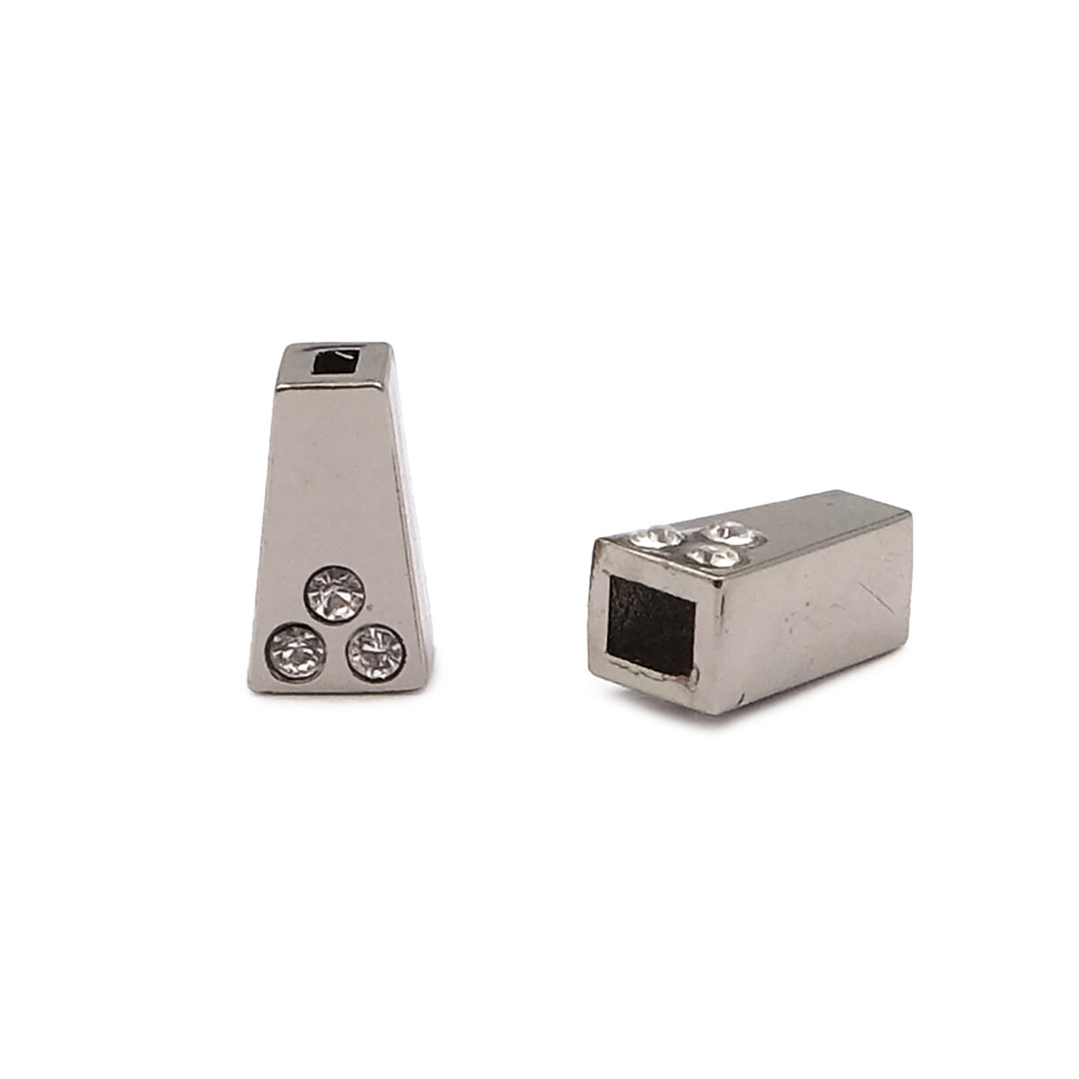 Концевик для шнура металлический со стразами, 11*6,5мм, четырехгранный, диаметр 2,5/4мм, 4шт, никель