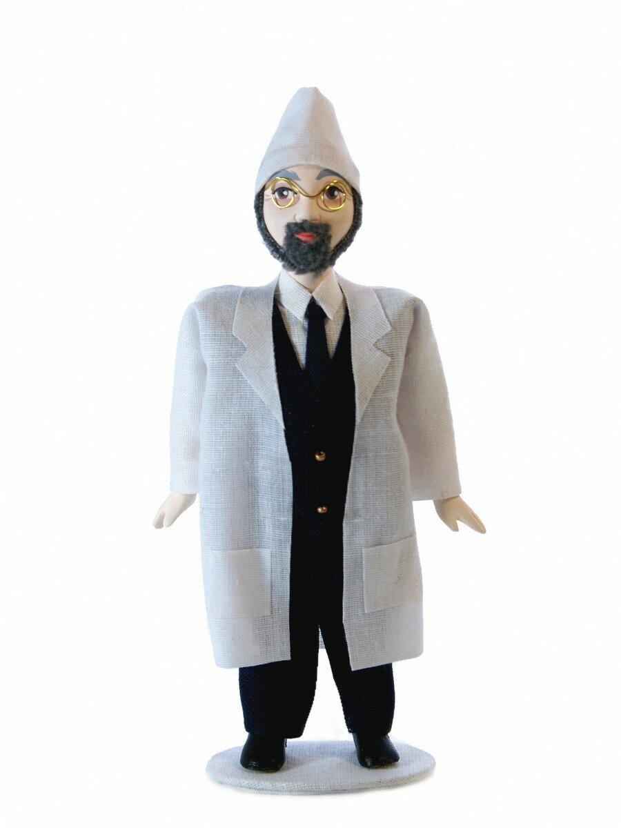 Кукла коллекционная Мужчина врач