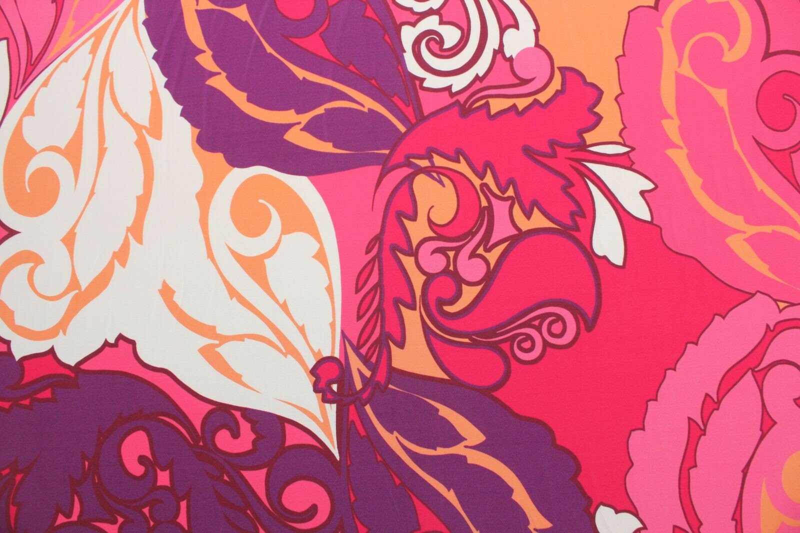 Ткань Трикотаж-стрейч «холодная вискоза» крупный растительный принт в красно-фиолетовых тонах, ш136см, 0,5 м