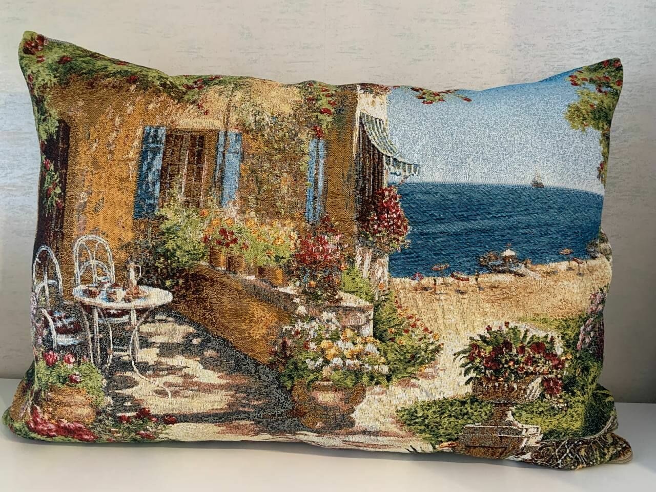 Гобелен, гобеленовая декоративная наволочка 44х63 см / "Ривьера. Утренний чай"