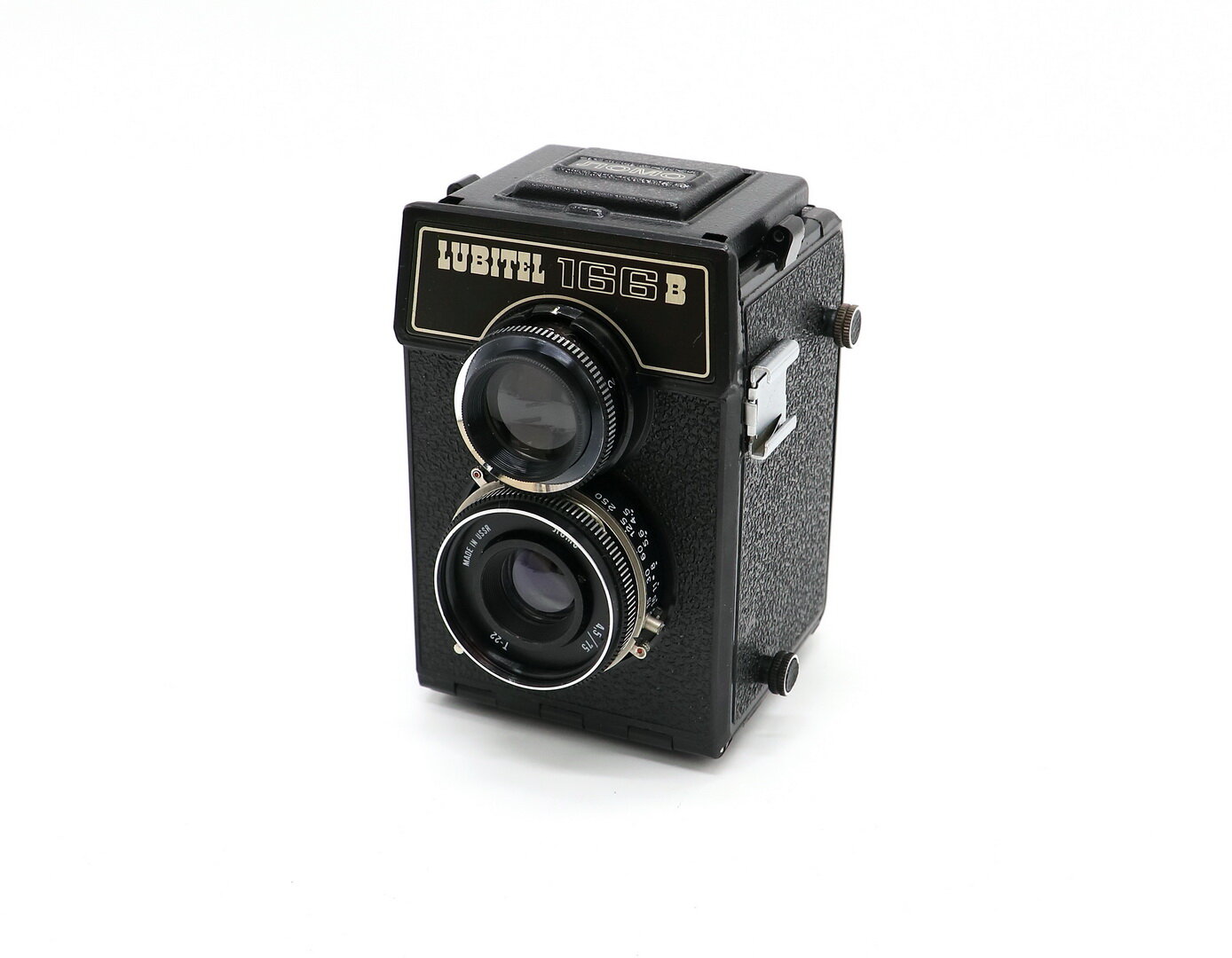 Пленочный фотоаппарат Любитель 166В (ЛОМО, 1983)