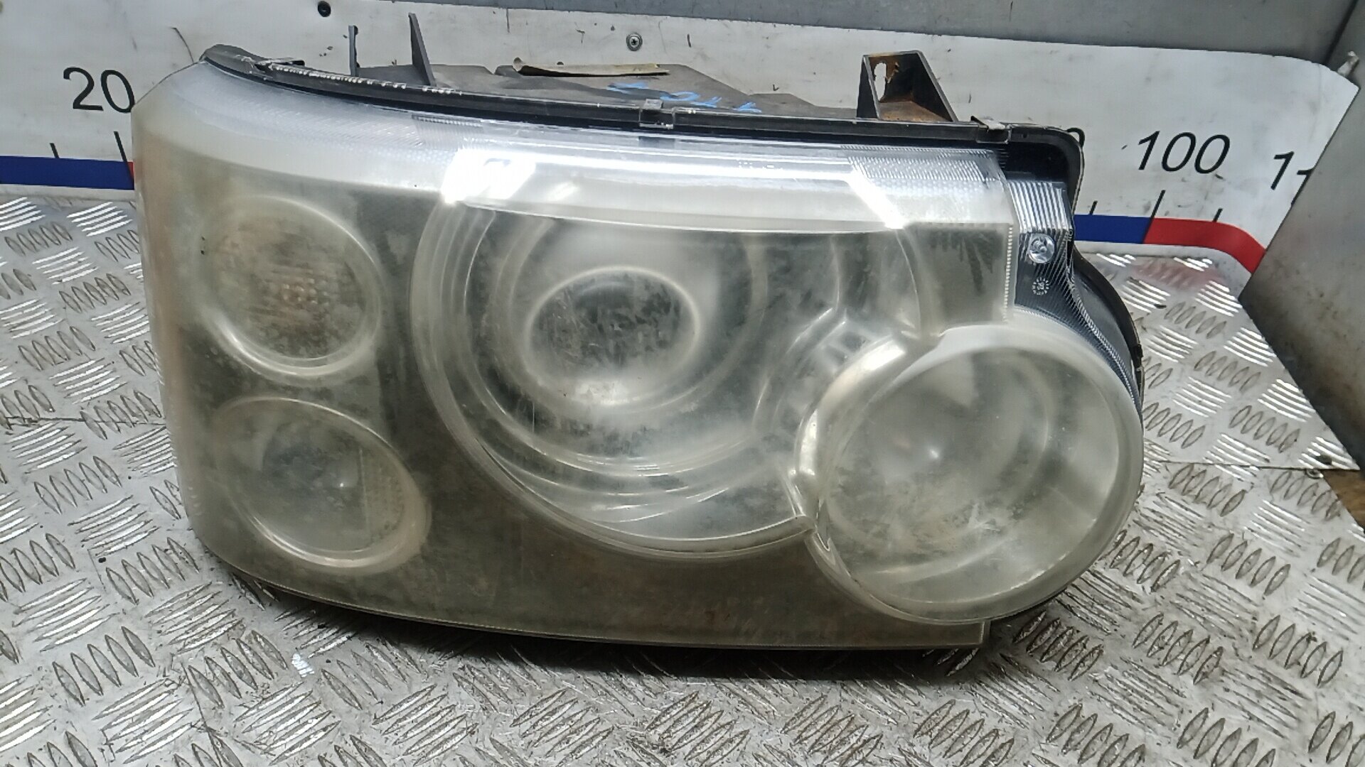 Фара правая LAND ROVER RANGE ROVER 3