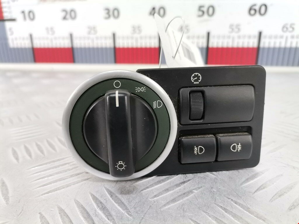 Переключатель света Land Rover Range Rover 3 YUD000161PUY арт. 1658606
