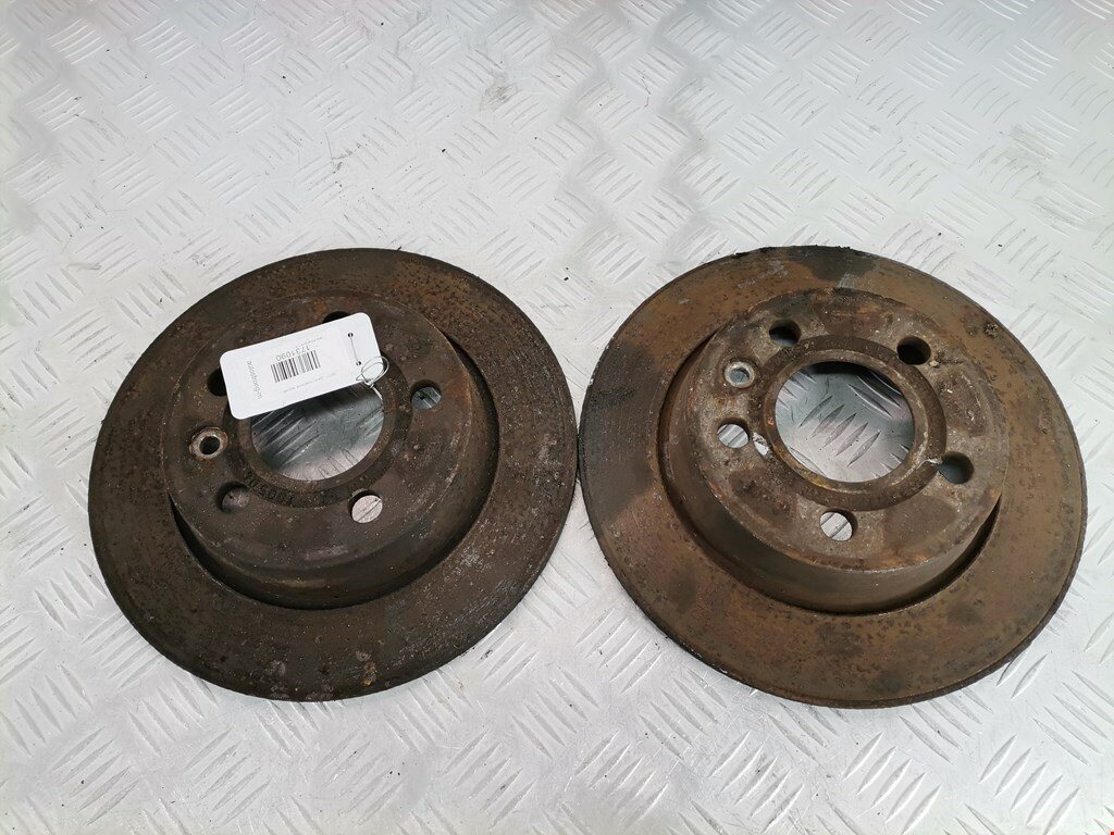 Диск тормозной задний Seat Alhambra 7D0615601C арт. 1731090
