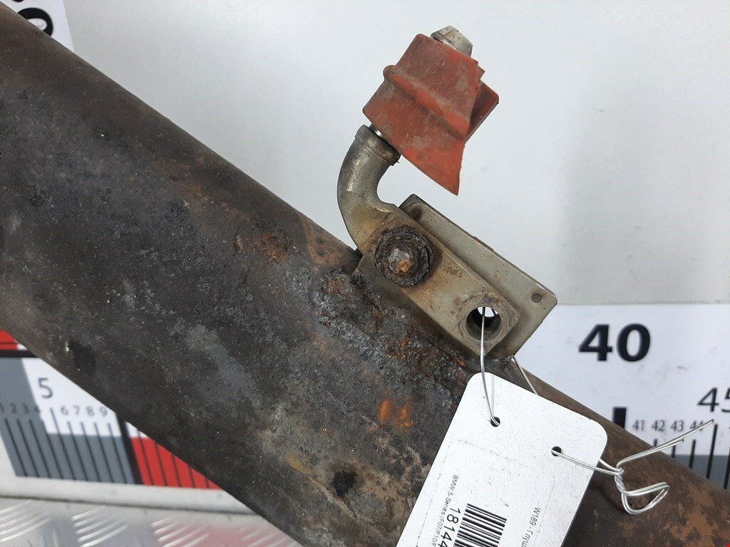 Глушитель средняя часть (резонатор пламегаситель и прочие) BMW 5-Series (F07/F10/F11/F18) арт. 1814499