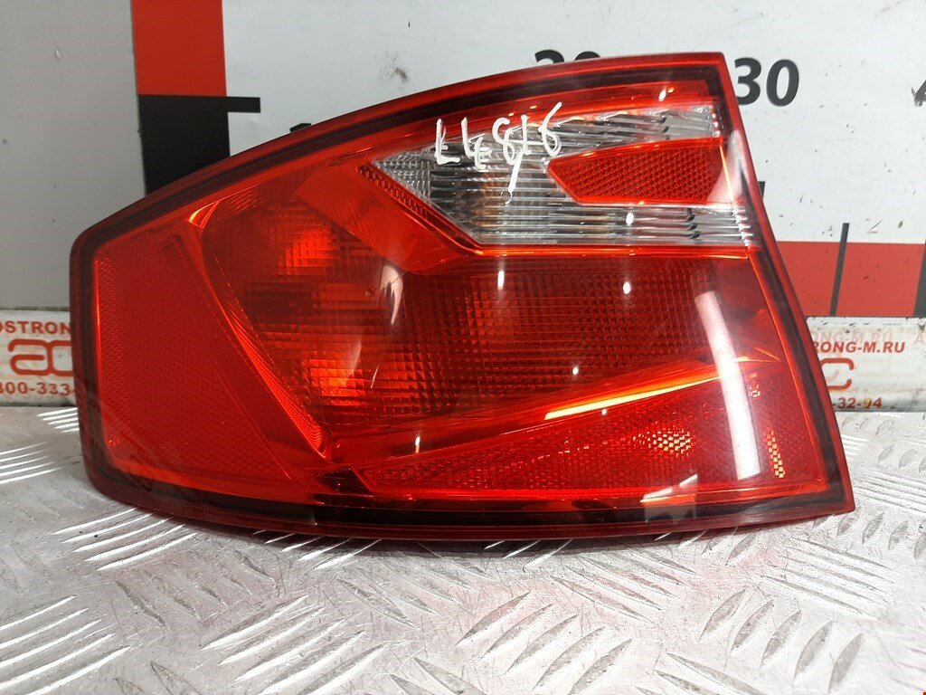 Фонарь задний левый Seat Toledo 4 6JH945095B арт. 792766