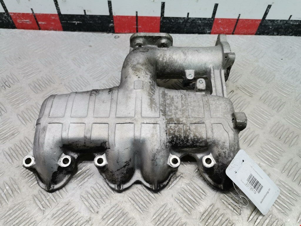 Коллектор впускной Skoda Octavia 1U 038129713J арт. 2019519