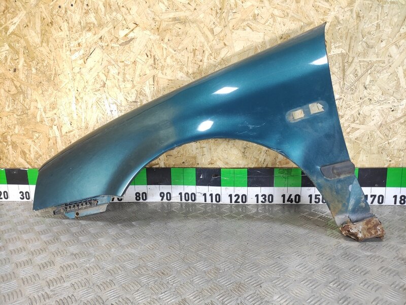 Крыло переднее левое RENAULT R19 1992 2002 7750777913