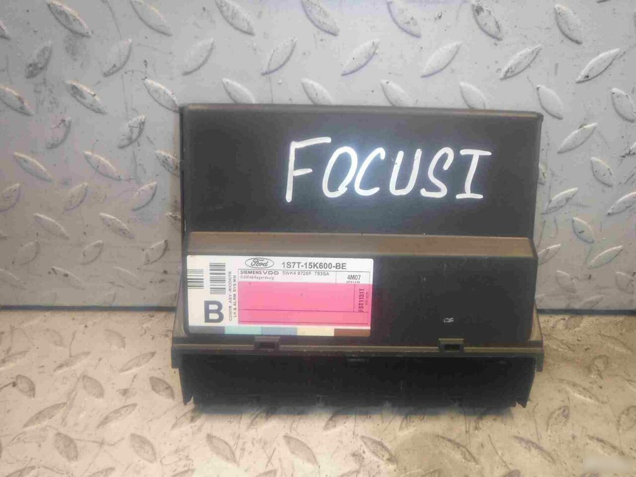 Блок управления центральным замком Ford Focus I (1998—2004) 1S7T15K600BE