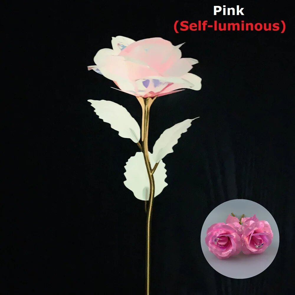 Светящаяся золотая роза