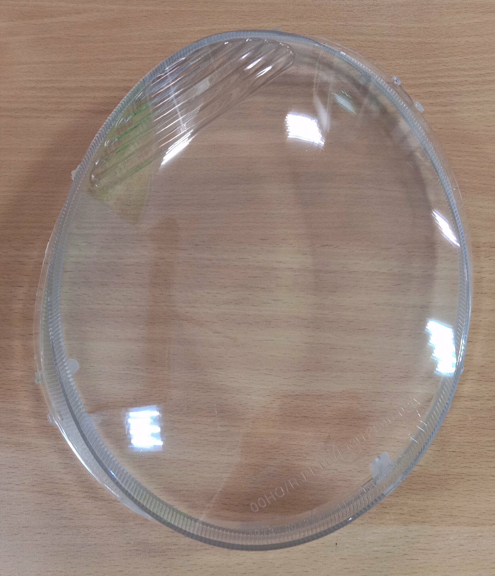 Стекло фары Daewoo Matiz с 2011 по 2017 годы левая сторона (аналог)