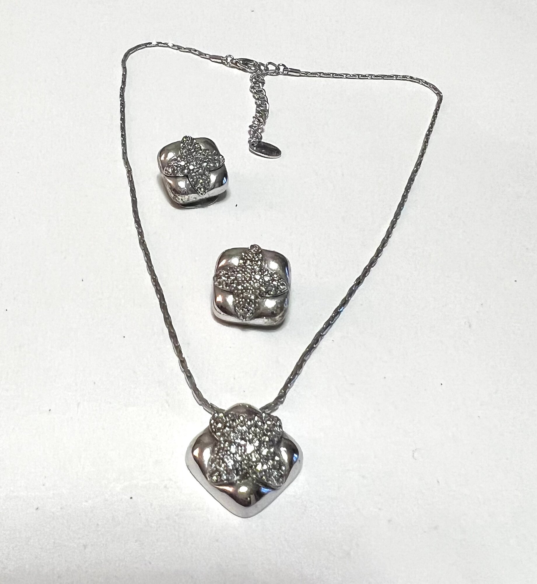 Комплект бижутерии: цепь, подвеска, клипсы, Swarovski Zirconia